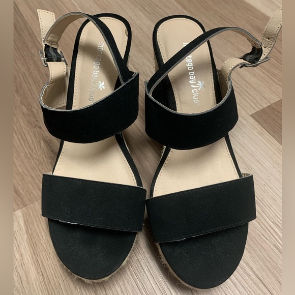 Montego Bay Club | Shoes | Montego Bay Club Platform Sandals Black ...